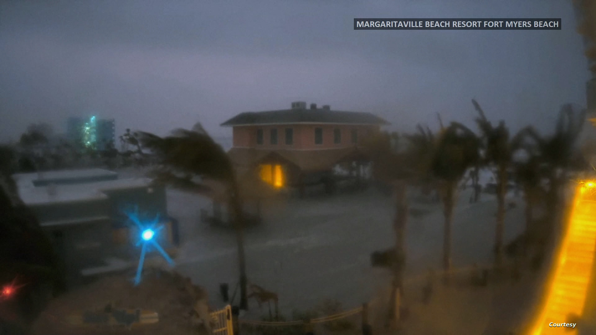Hurricane “Milton” makes landfall in Florida spreading devastation ...